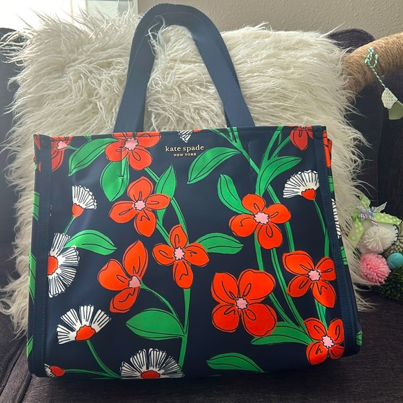 kate spade | Bags | Kate Spade Canvas Tote | Poshmark